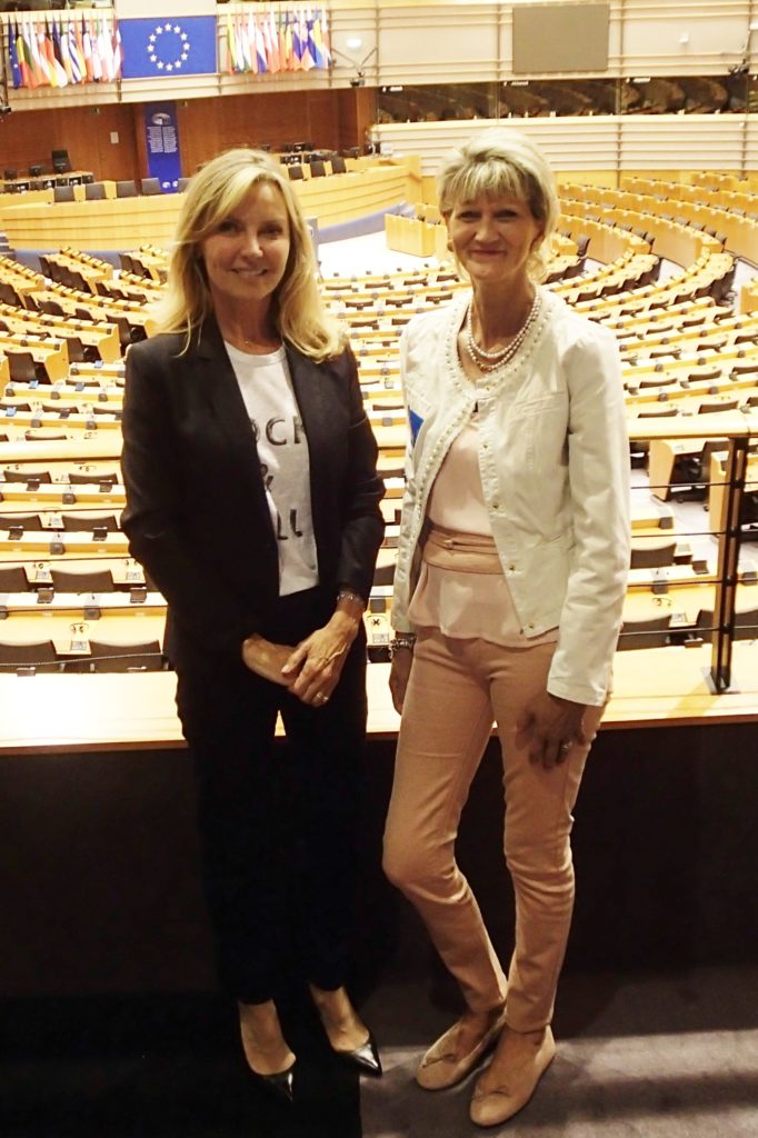 30 Juin 2016 : Conférence avec Madame Frédérique Ries députée Européen ...